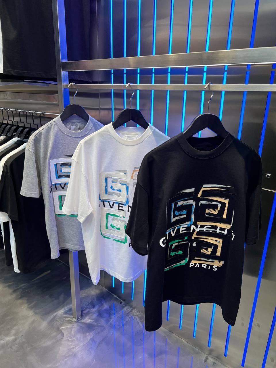 GIVENCHY – Dream Land