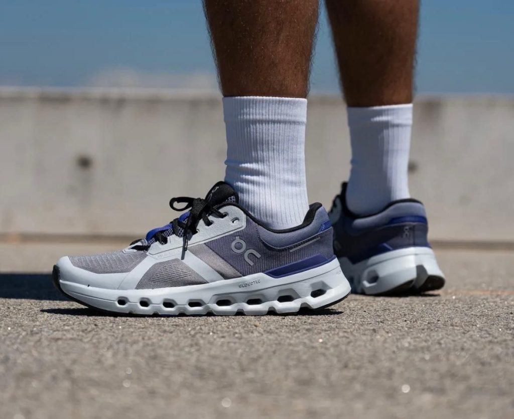 On Running Cloudrunner 2 Nimbus Blue – Dream Land