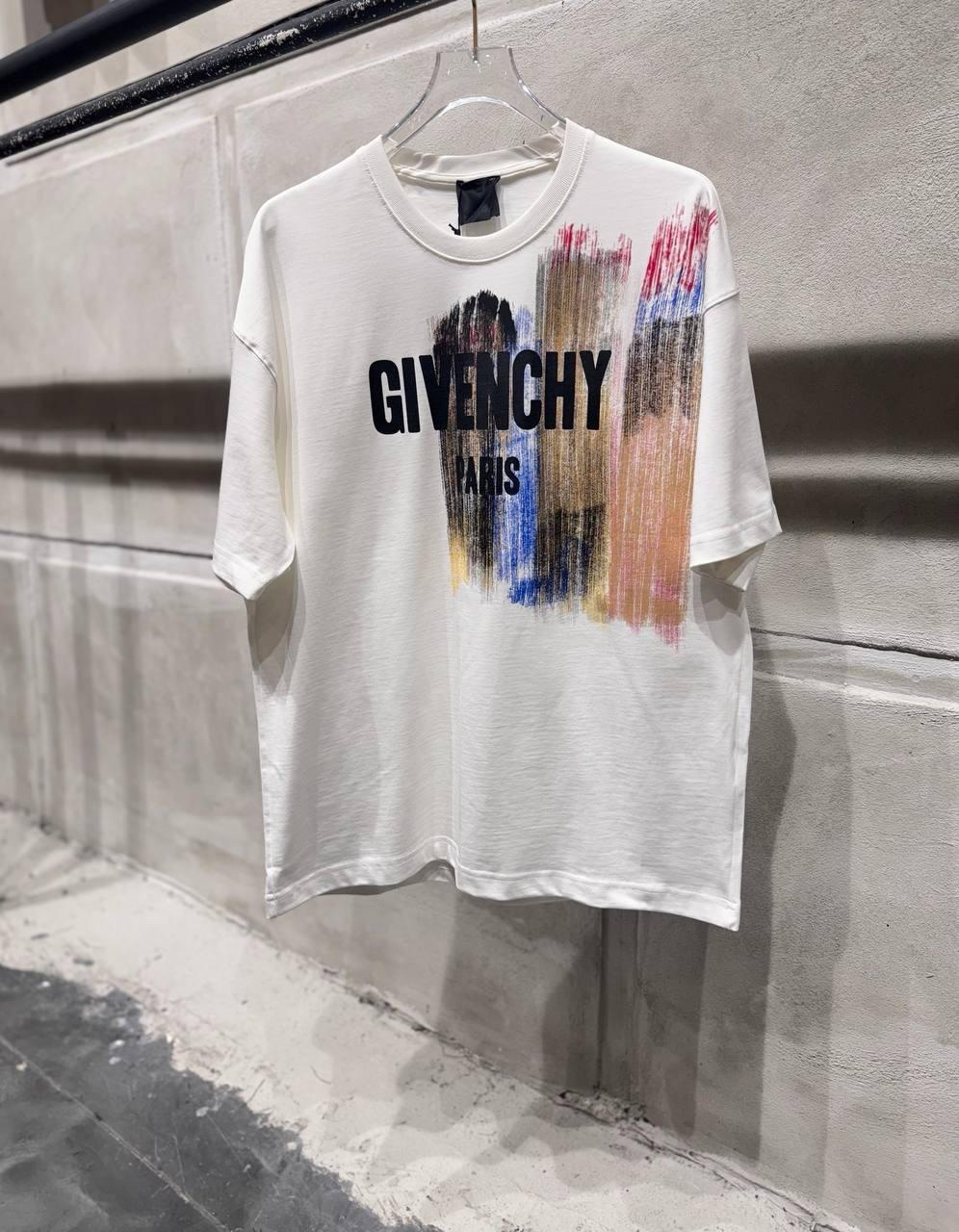 GIVENCHY – Dream Land